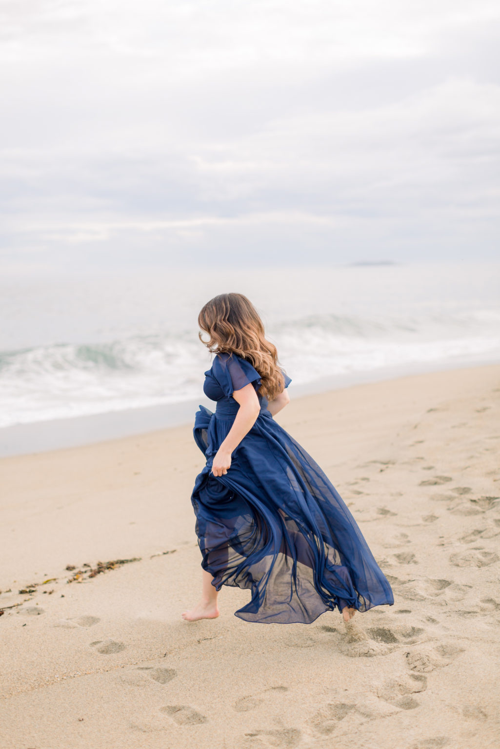 Jen and Brendan // Beach Inspired Engagement Session in Maine | Rachel ...