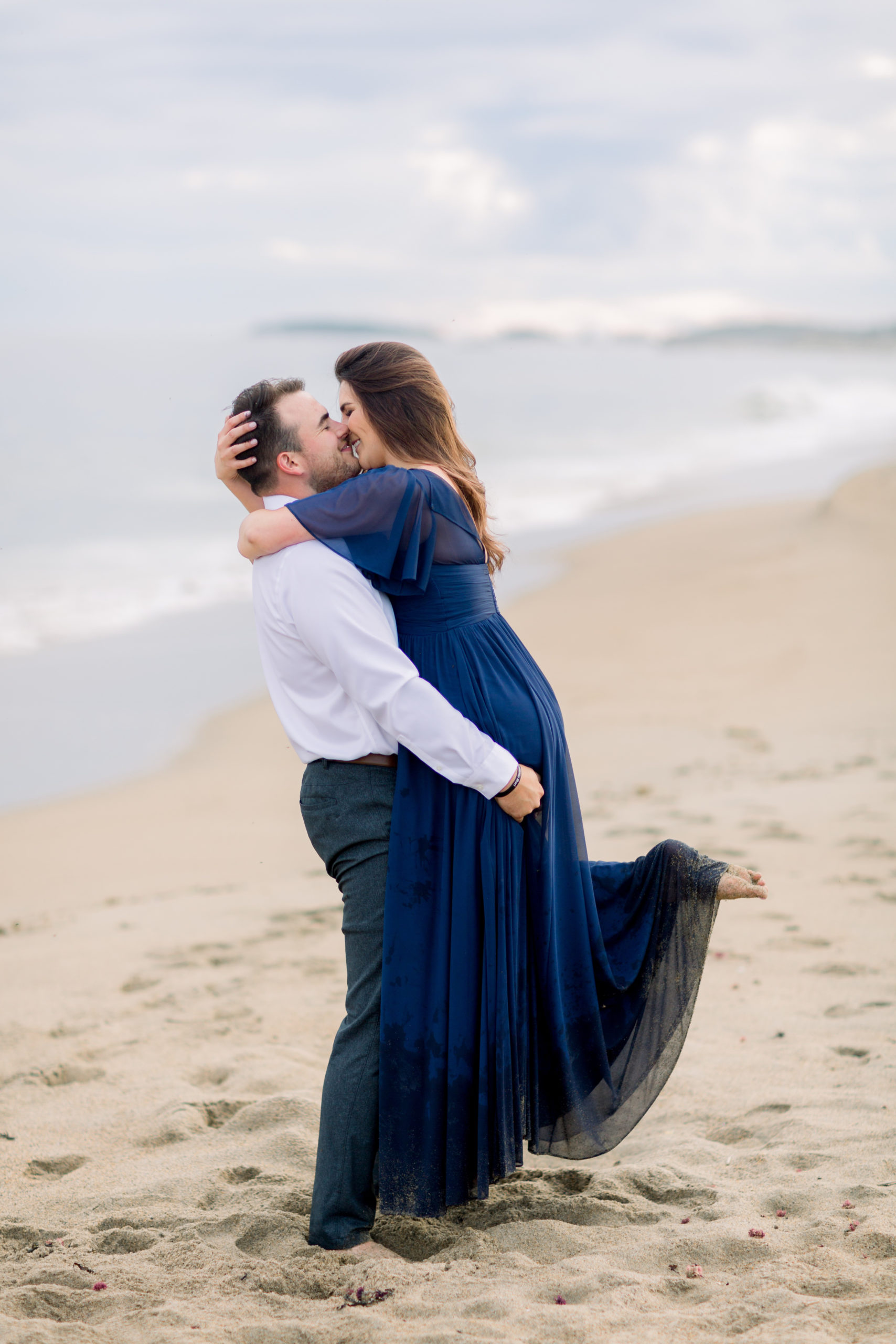 Jen and Brendan // Beach Inspired Engagement Session in Maine | Rachel ...