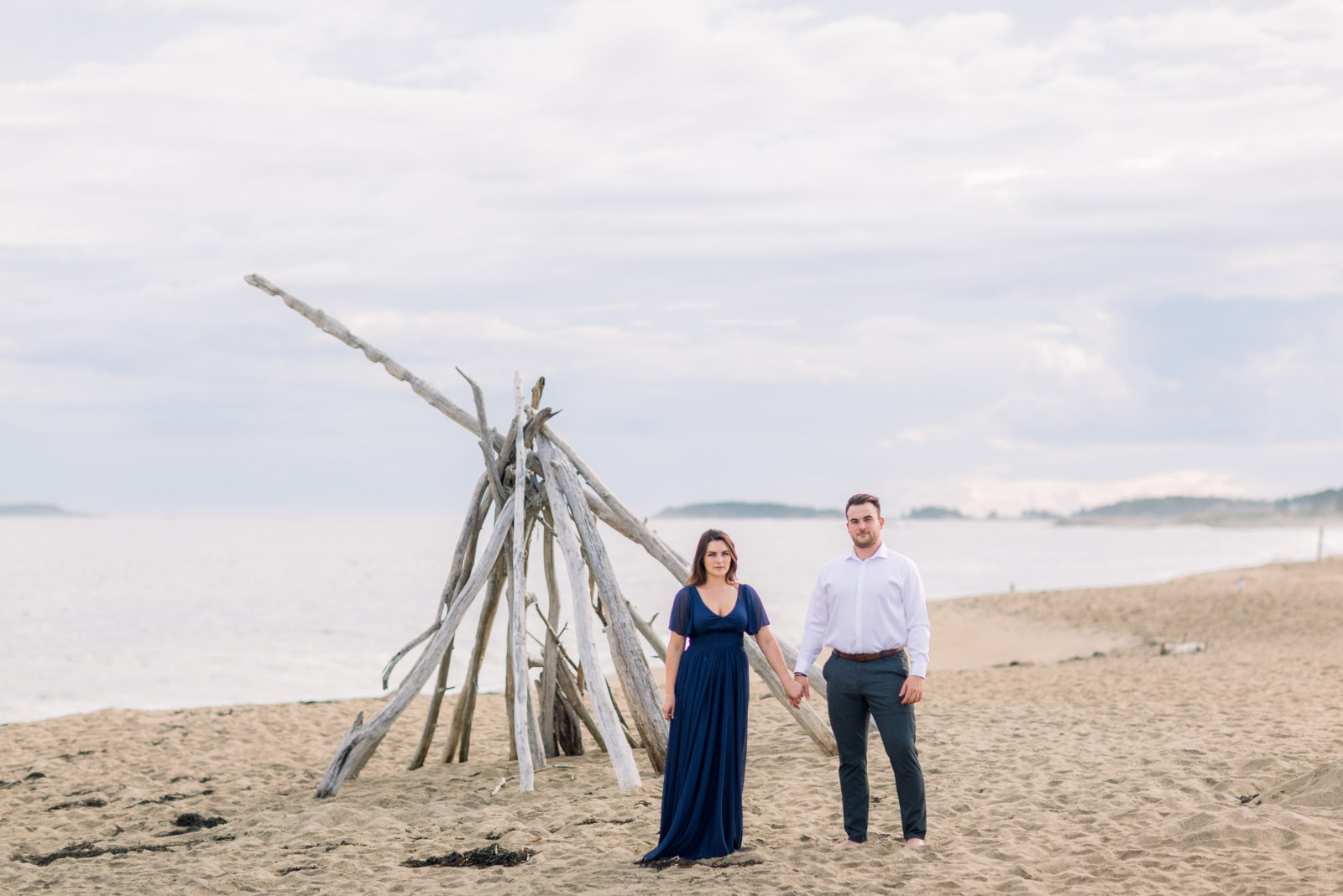 Jen and Brendan // Beach Inspired Engagement Session in Maine | Rachel ...